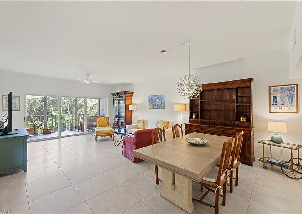 322 Sugar Pine Ln #322, Naples, FL 34108 | MLS #224052416 | Zillow