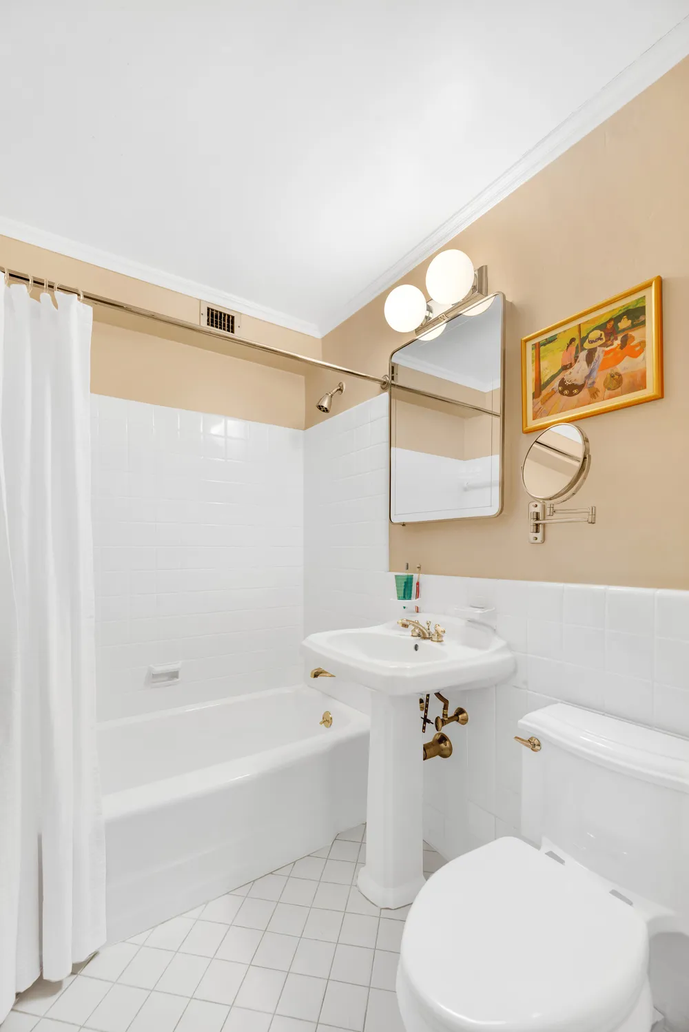 415 East 52nd Street #2BA in Beekman, Manhattan | StreetEasy