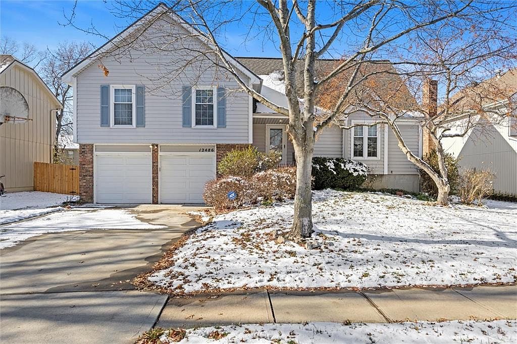 12486 S Twilight Ln, Olathe, KS 66062 | Zillow