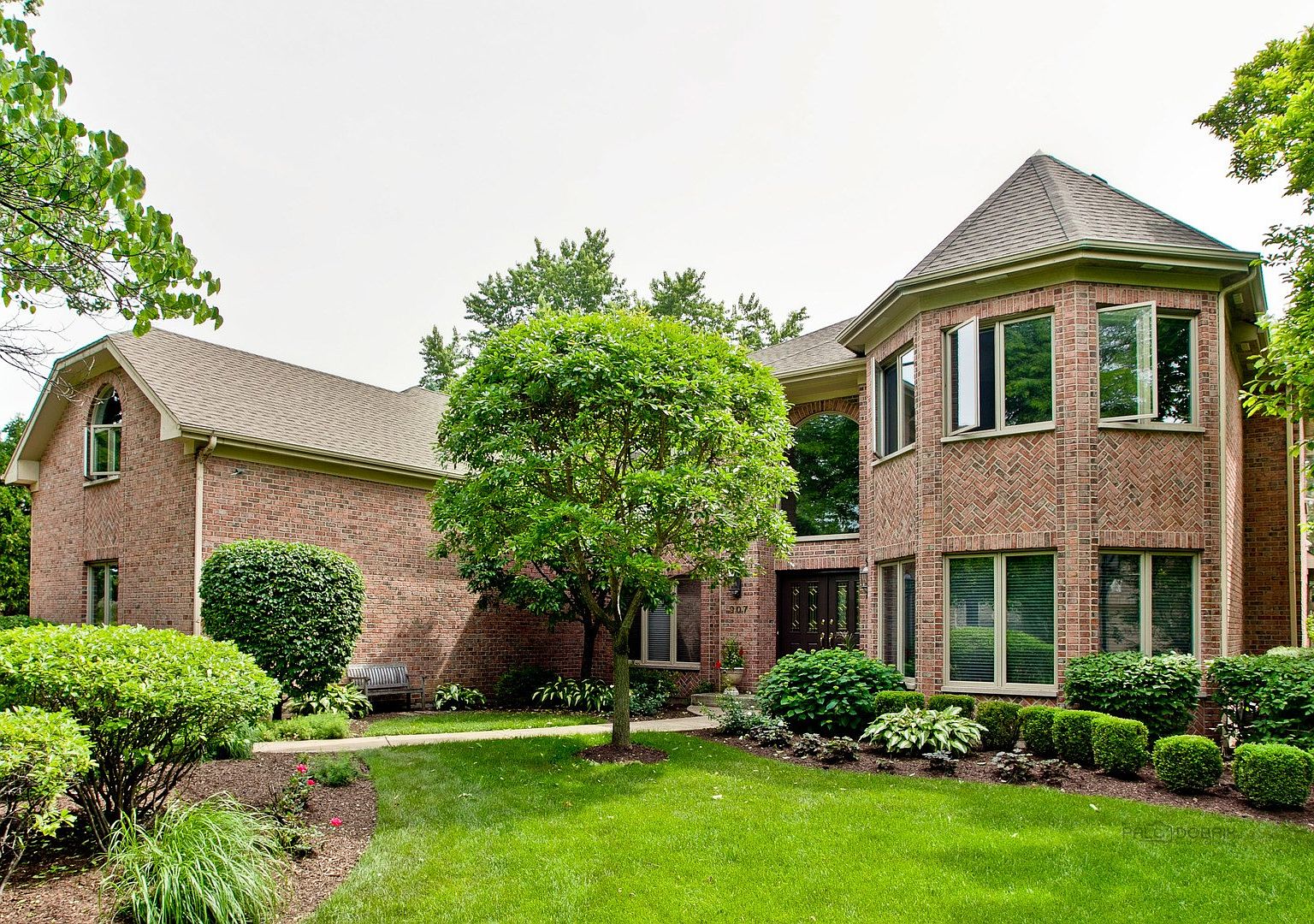 907 S Beverly Ln, Arlington Heights, IL 60005 | Zillow