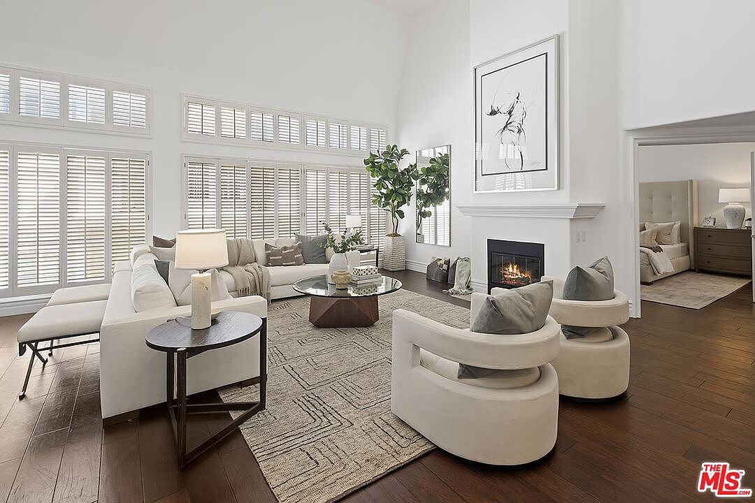 11690 Montana Ave APT 306, Los Angeles, CA 90049 | Zillow