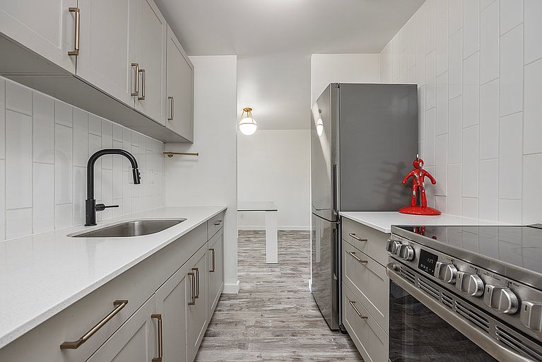 17 Eldon Hall Pl, Kingston, ON K7M 7H5 | Zillow