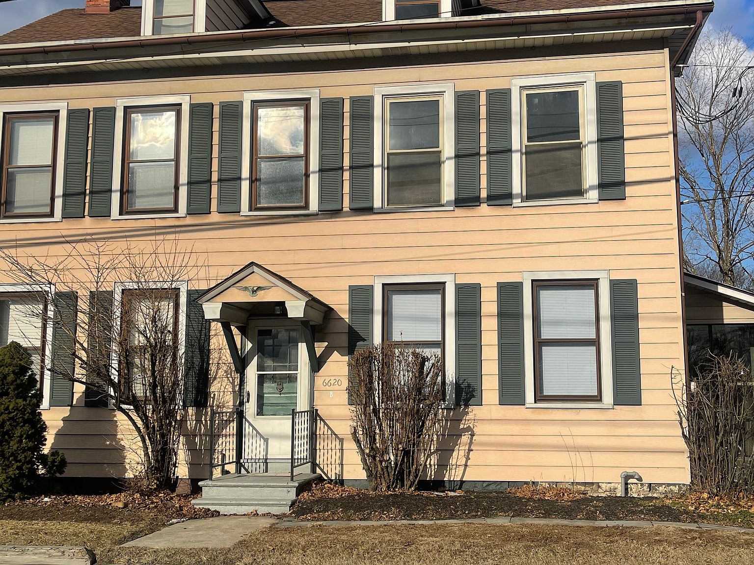 6620 Main St APT B, Bangor, PA 18013 | Zillow