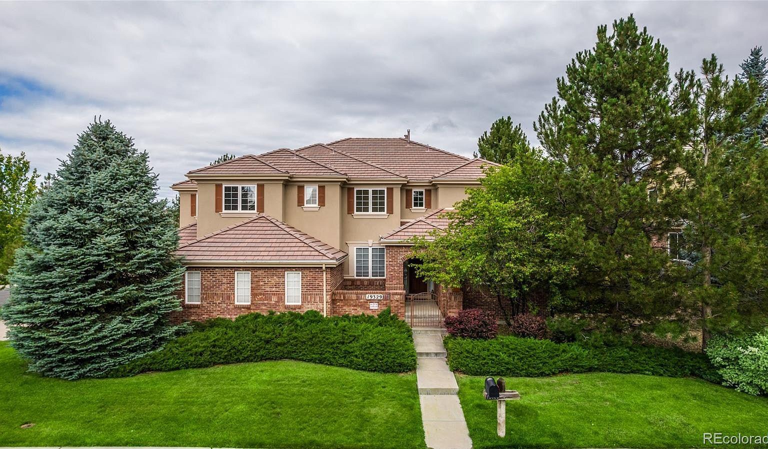 19329 E Pinewood Drive, Aurora, CO 80016 | Zillow