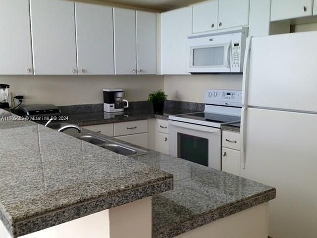 Villaggio In The Grove - 2740 SW 28th Ct Miami FL | Zillow