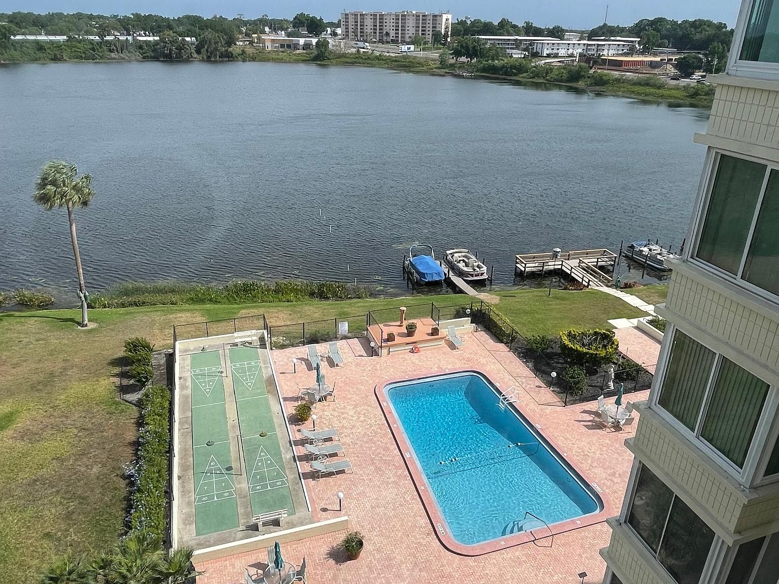 700 Mirror Ter NW APT 706, Winter Haven, FL 33881 | Zillow