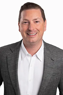 Steven Kramer Bio, Listings, and Contact Info | StreetEasy
