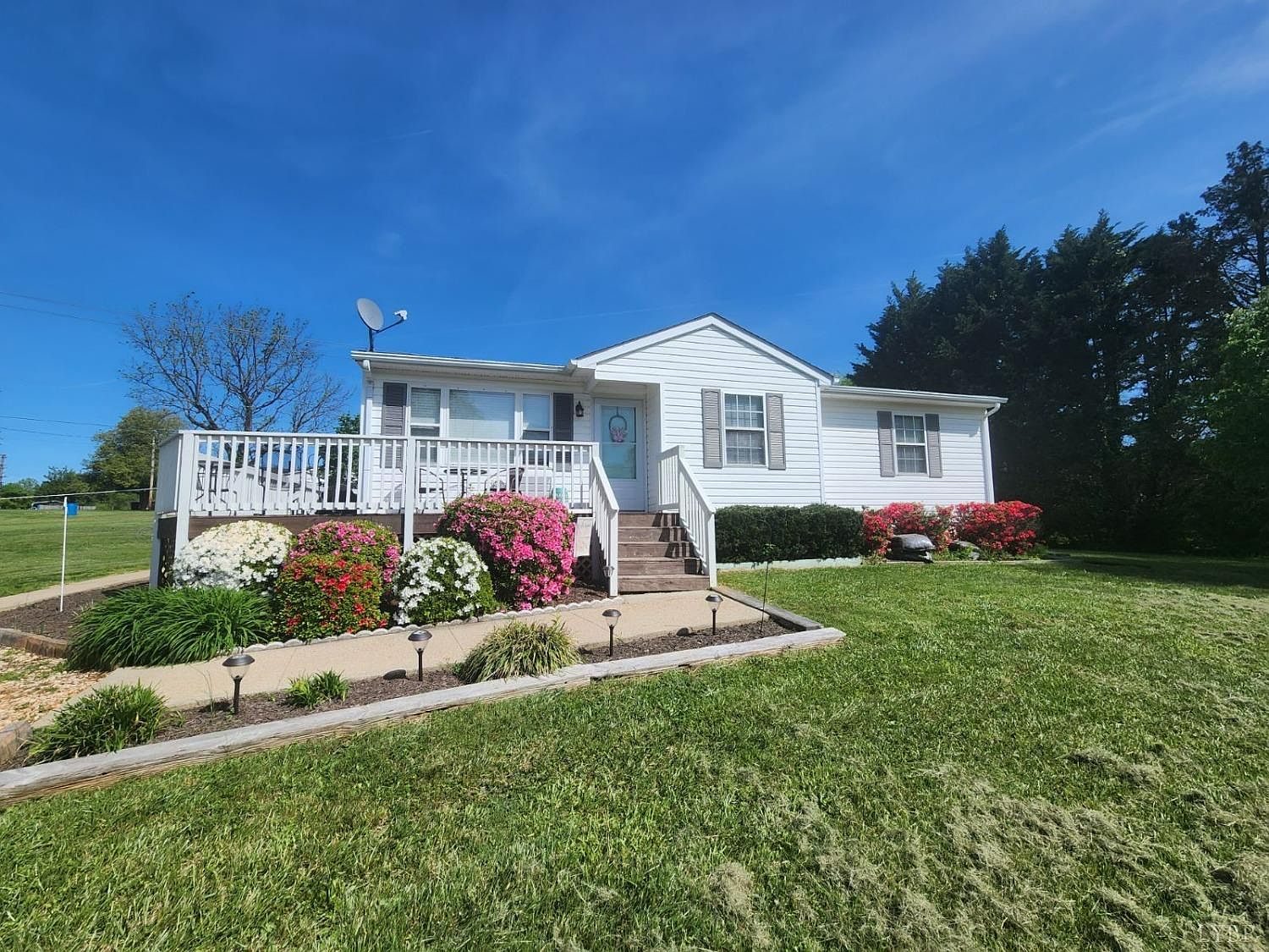 360 Webster Dr, Concord, VA 24538 | Zillow