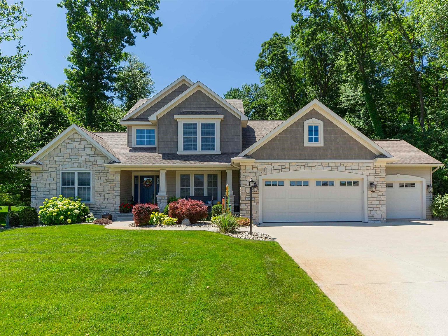 51569 Copper Forest Ln, Granger, IN 46530 | Zillow