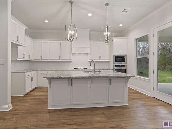 23333 Cypress Cv, Springfield, LA 70462 | MLS #2023014412 | Zillow