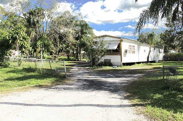 1262 SW Sunshine St, Stuart, FL 34997 | Zillow