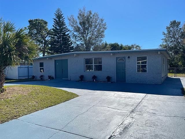 5520 Oceanic Rd, Holiday, FL 34690 | Zillow