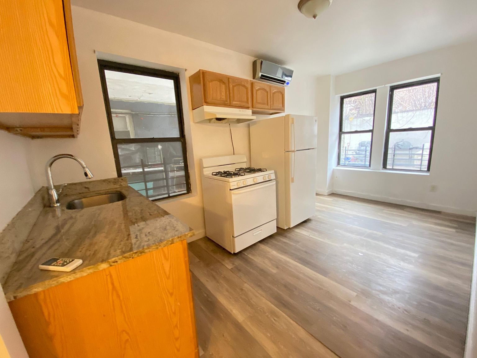 3515 Bruckner Blvd #B, Bronx, NY 10461 | Zillow
