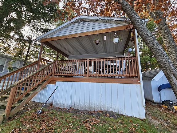 4/68 Woodhaven Lakes, Sublette, IL 61367 | Zillow