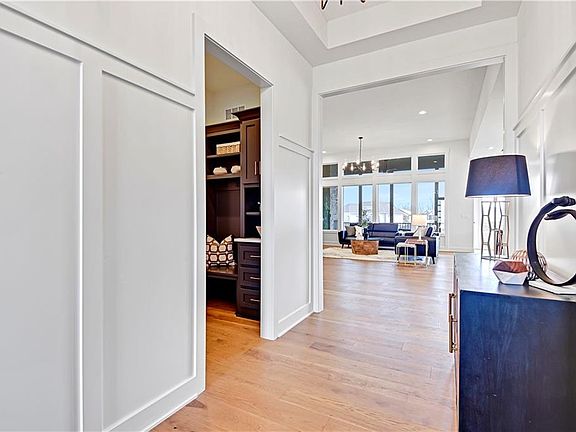 17433 Gillette St, Overland Park, KS 66221 | MLS #2476476 | Zillow