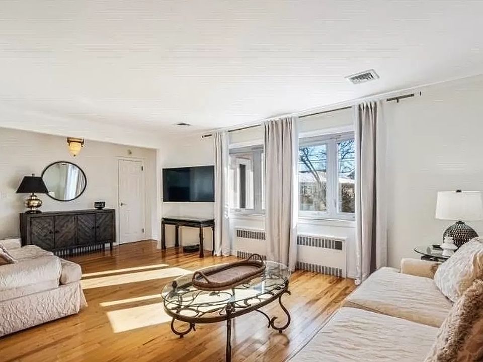 157-55 11th Ave #1, Whitestone, NY 11357 | Zillow