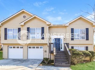 2715 Burnstone Run, Lawrenceville, GA 30044 | Zillow