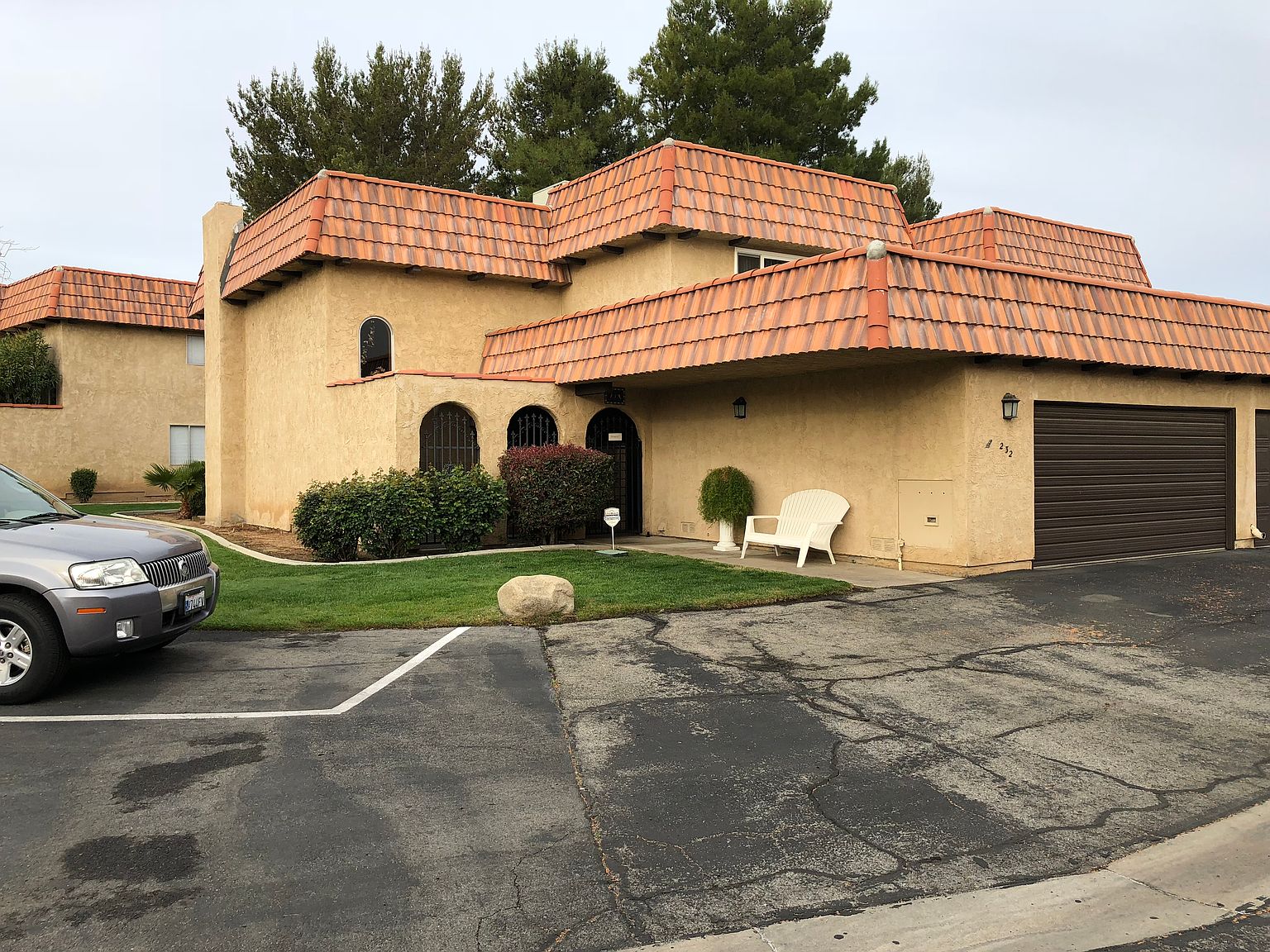 232 Love Ln, Palmdale, CA 93551 | Zillow