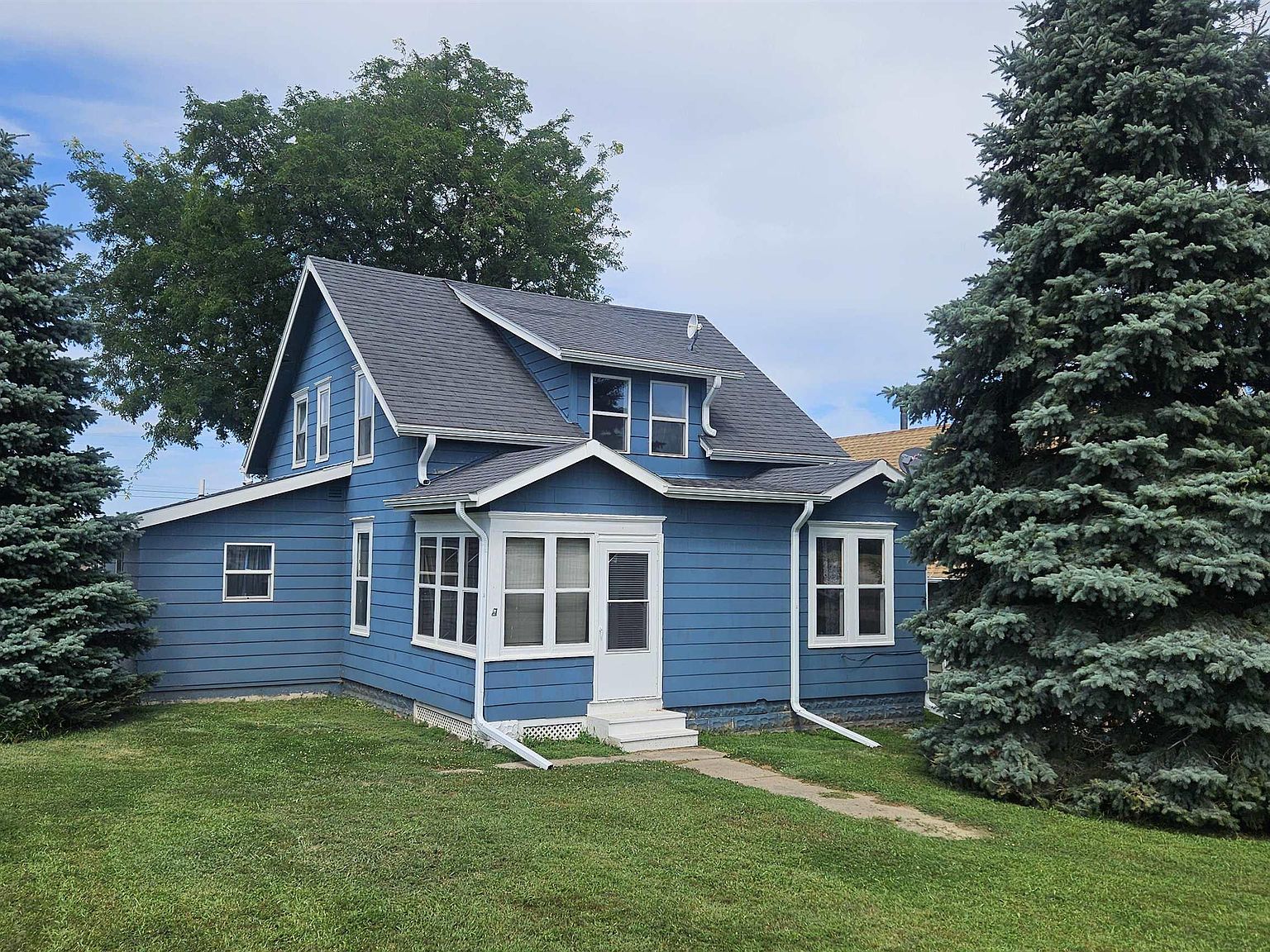 515 Oak St, Uehling, NE 68063 | Zillow