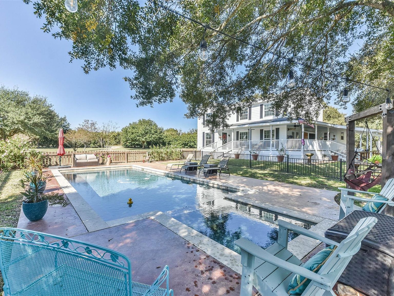 7006 Hummingbird Rd, Brenham, TX 77833 | Zillow