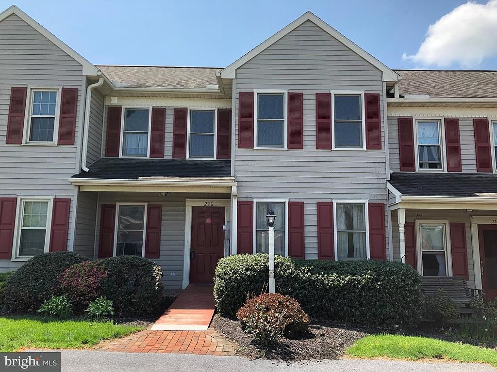 228 Sand Ct, Ephrata, PA 17522 | Zillow