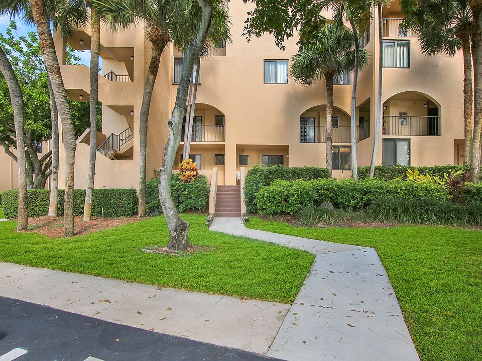 Lavers Delray Racquet Club Condominiums - Delray Beach, FL | Zillow