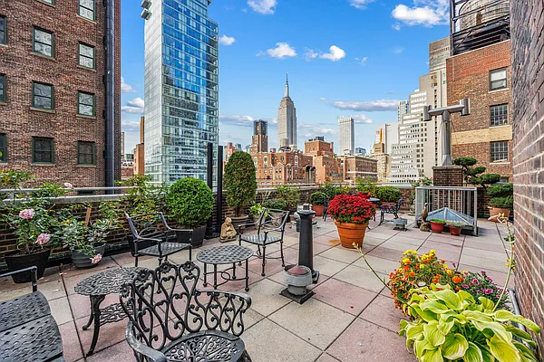 140 East 40th Street #5H in Murray Hill, Manhattan | StreetEasy