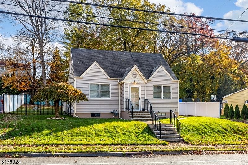 110 Alps Rd, Wayne, NJ 07470 | MLS #3874029 | Zillow