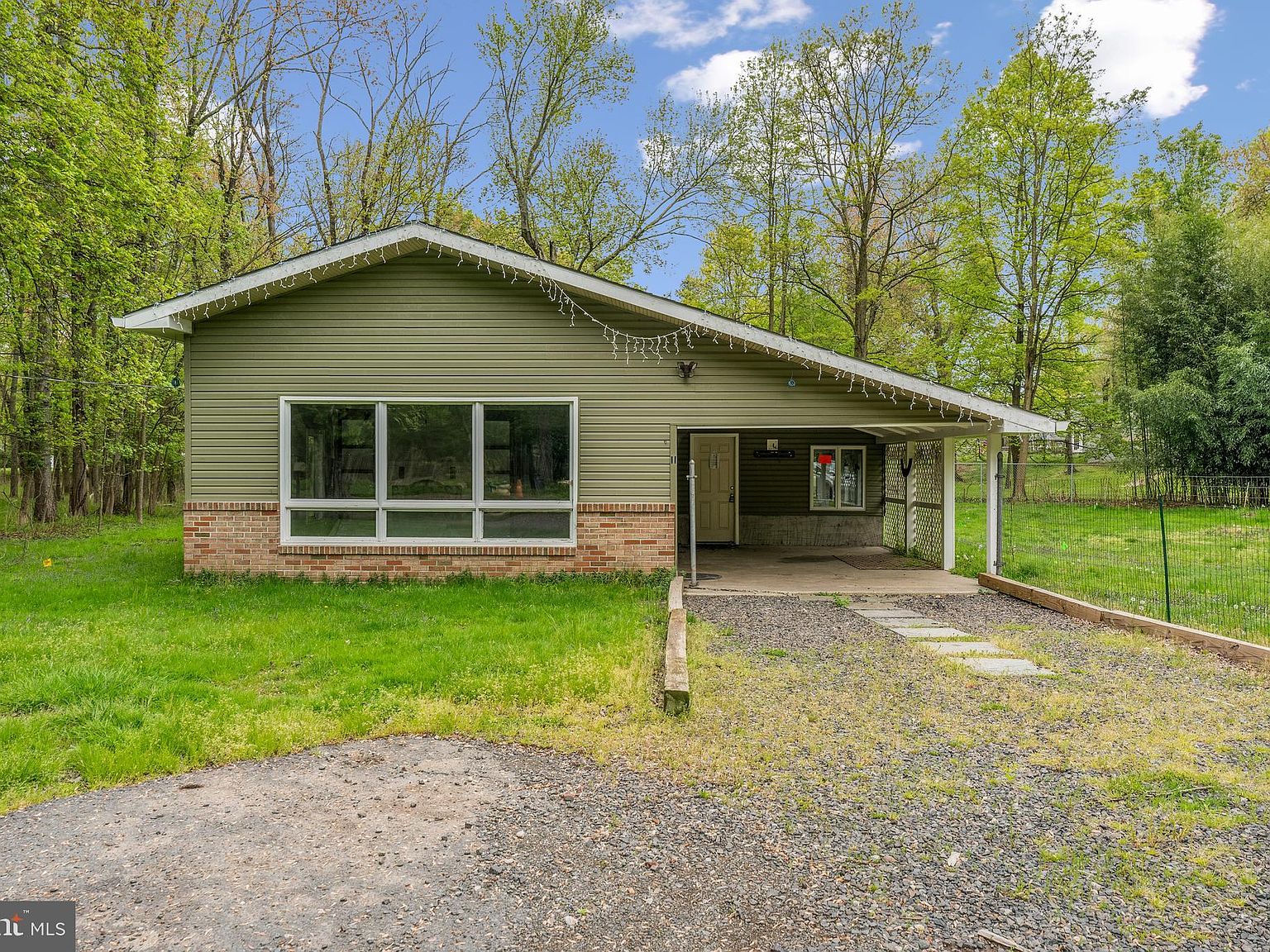 21 Harold Ave, Trenton, NJ 08618 | Zillow