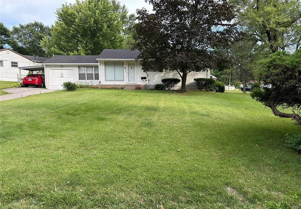 250 Roderick Dr, Saint Louis, MO 63137 | Zillow
