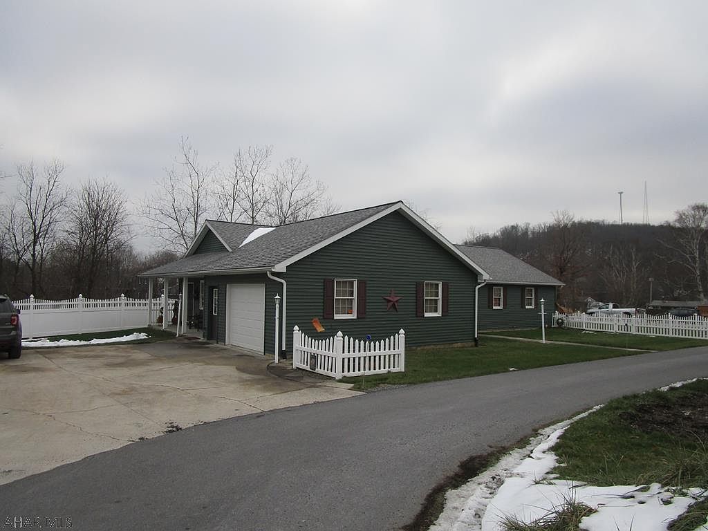 312 Ivy St, Patton, PA 16668 | Zillow