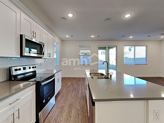 9137 Crocker Point Ct, Las Vegas, NV 89178 | Zillow