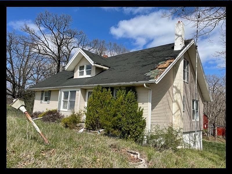 28544 Long Branch Lake Rd, Macon, MO 63552 | Zillow