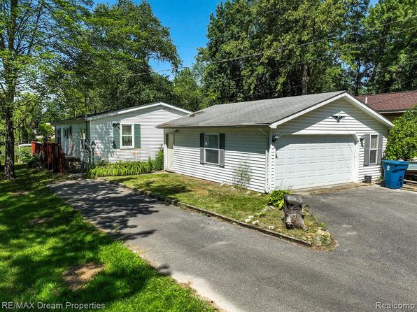 Secord Lake - Gladwin MI Real Estate - 17 Homes For Sale | Zillow