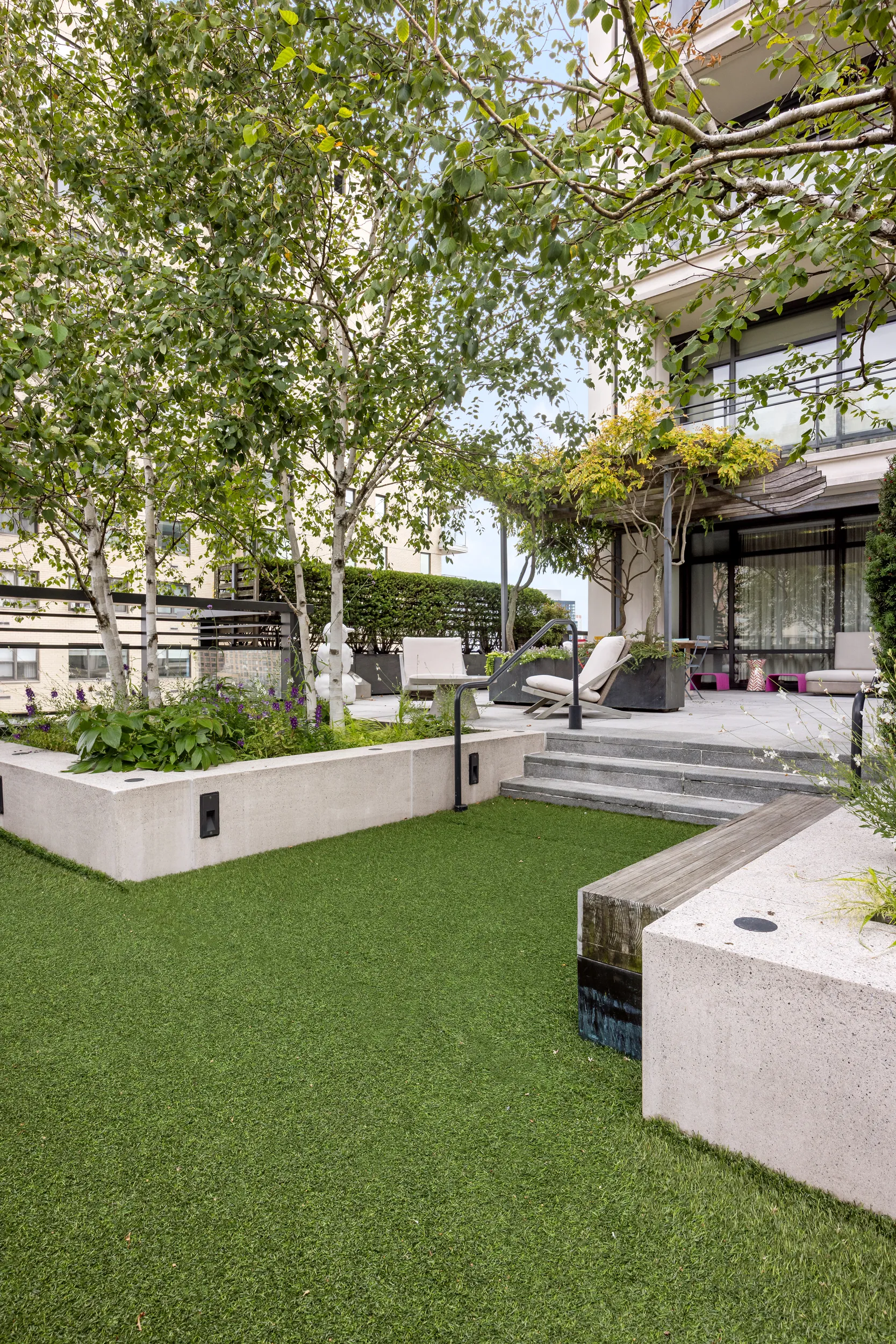 170 East End Avenue #8EF in Yorkville, Manhattan | StreetEasy