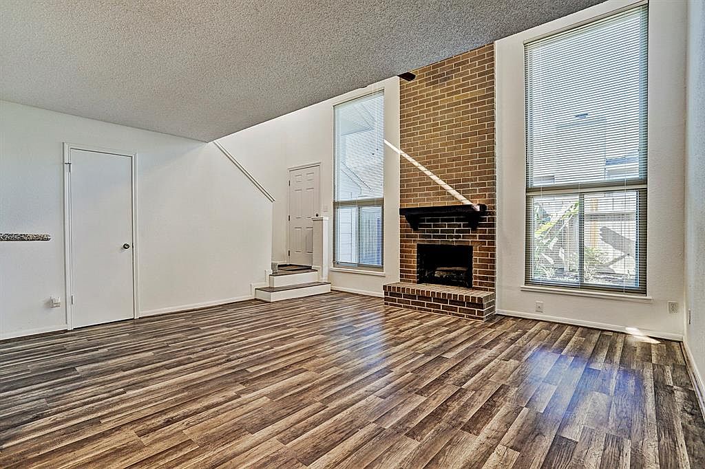 13948 Hollowgreen Dr #4, Houston, TX 77082 | Zillow