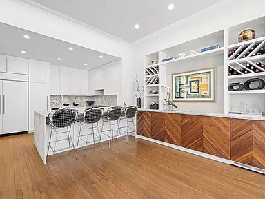 53 N Moore St APT 3F, New York, NY 10013 | Zillow