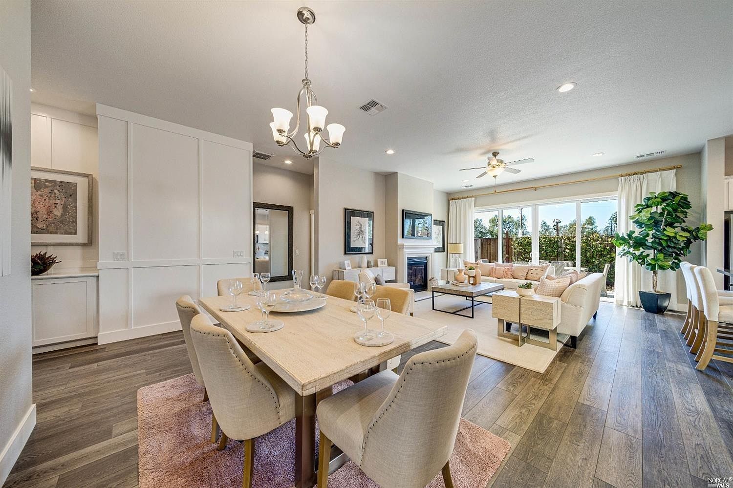 1007 Del Roble Ln, Windsor, CA 95492 | Zillow