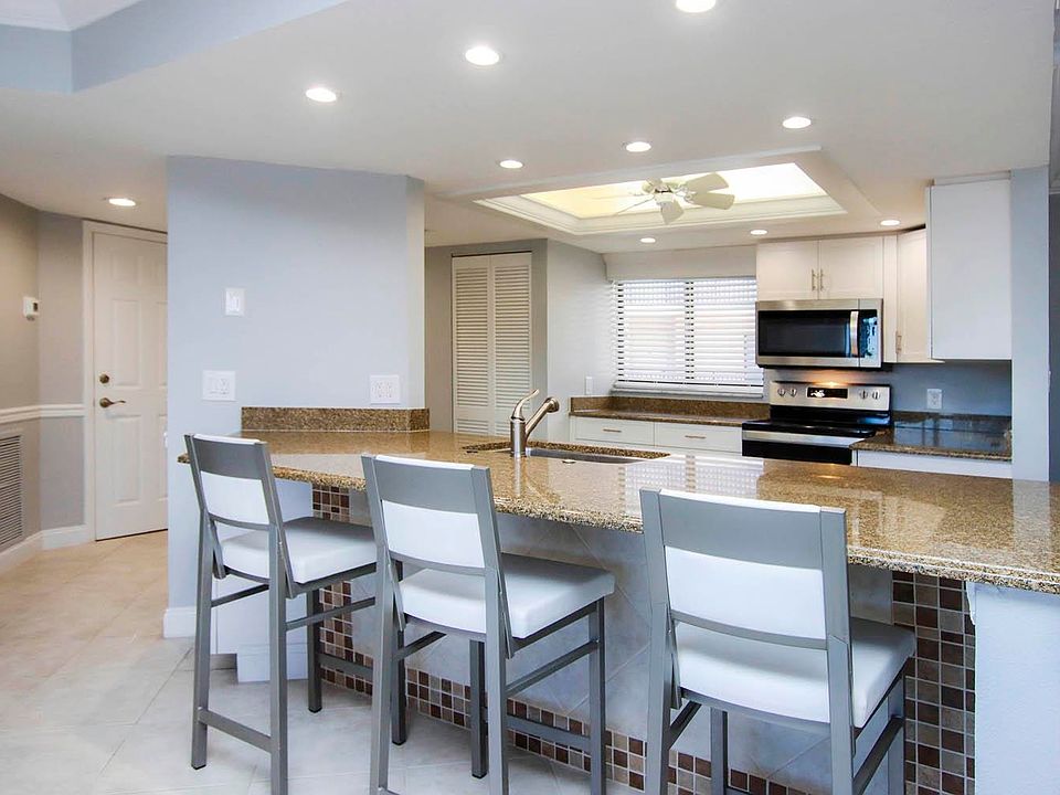 Sundial East - 1401 Middle Gulf Dr Sanibel, FL | Zillow