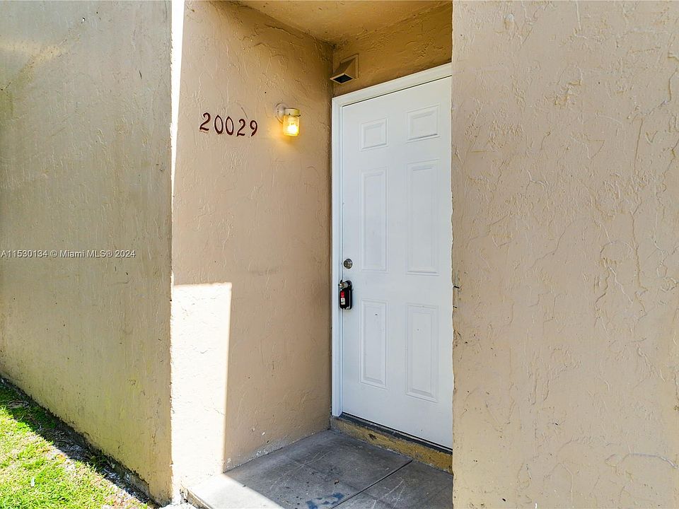 20029 SW 123rd Dr, Miami, FL 33177 | Zillow