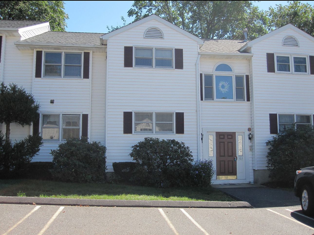 161 Clark St #A, Milford, CT 06460 | Zillow