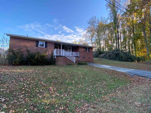 Clinton SC Real Estate - Clinton SC Homes For Sale | Zillow