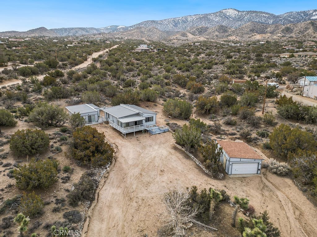 885 Tamarack Rd, Pinon Hills, CA 92372 | Zillow