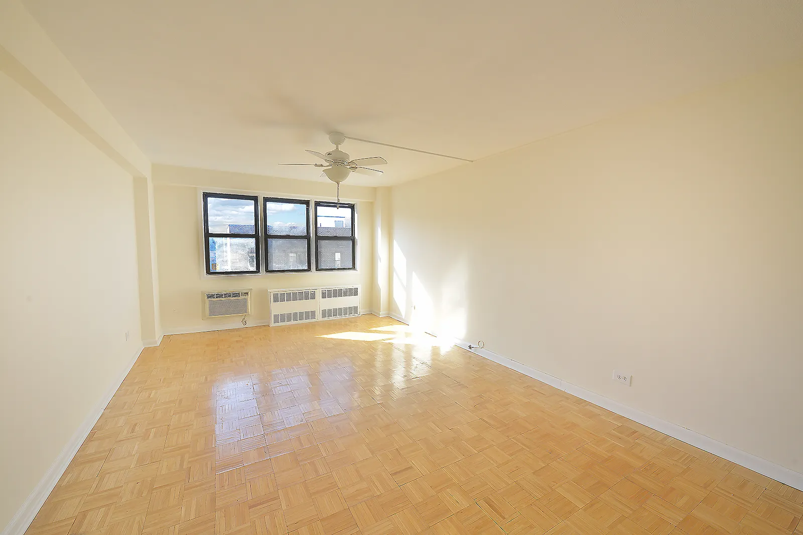 579 West 215th Street #7H in Inwood, Manhattan | StreetEasy