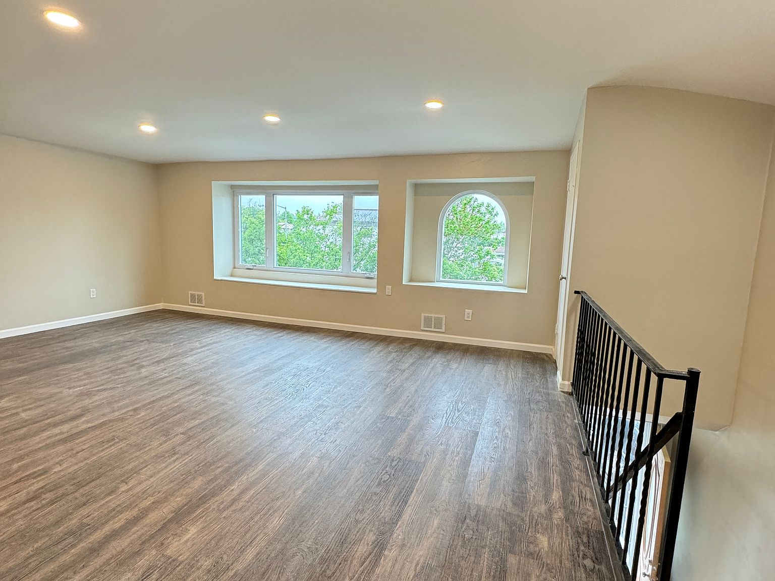92 Rivington Ave FLOOR 2, Staten Island, NY 10314 | Zillow