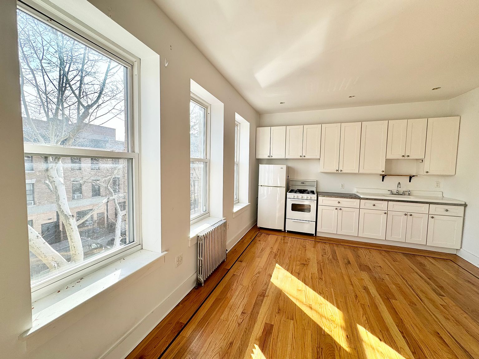 628 Grand Ave #3A, Brooklyn, NY 11238 | Zillow
