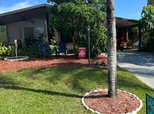 7666 SE Independence Avenue, Hobe Sound, FL 33455 | MLS #RX-11026137 ...
