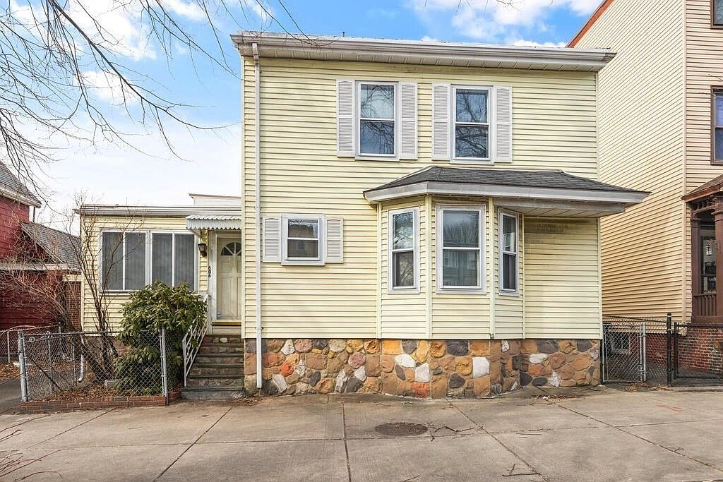 606 Bennington St, Boston, MA 02128 | Zillow