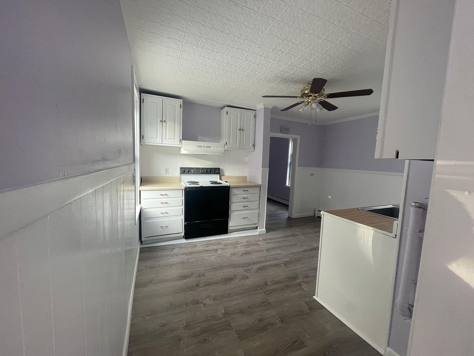 39 Erline St #2, Chicopee, MA 01013 | Zillow
