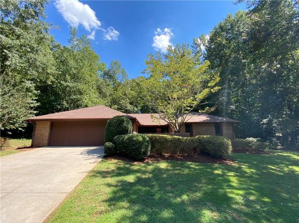 Clemson SC Real Estate - Clemson SC Homes For Sale | Zillow